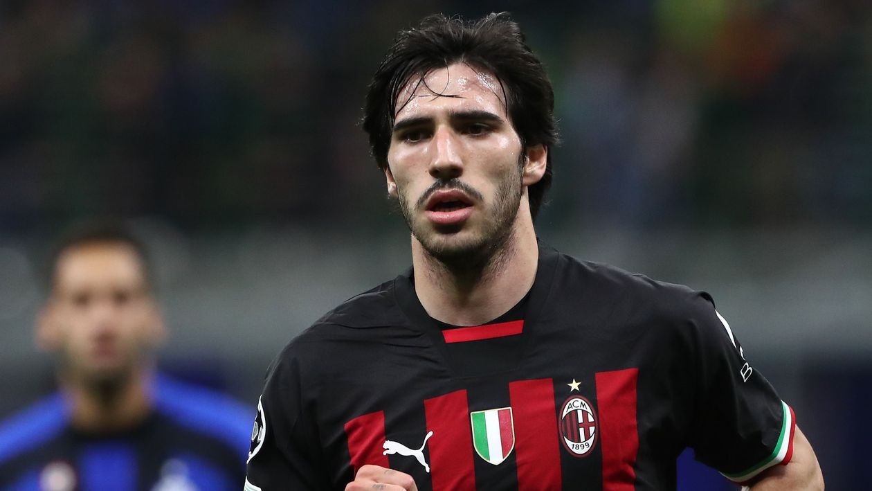 Newcastle United announce Sandro Tonali signing for £55m