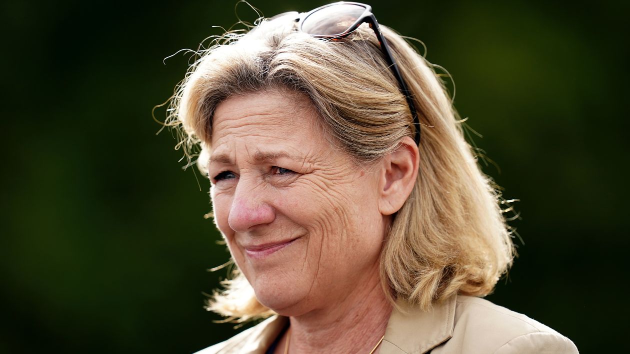 Weatherbys Super Sprint: Eve Johnson Houghton pair on target