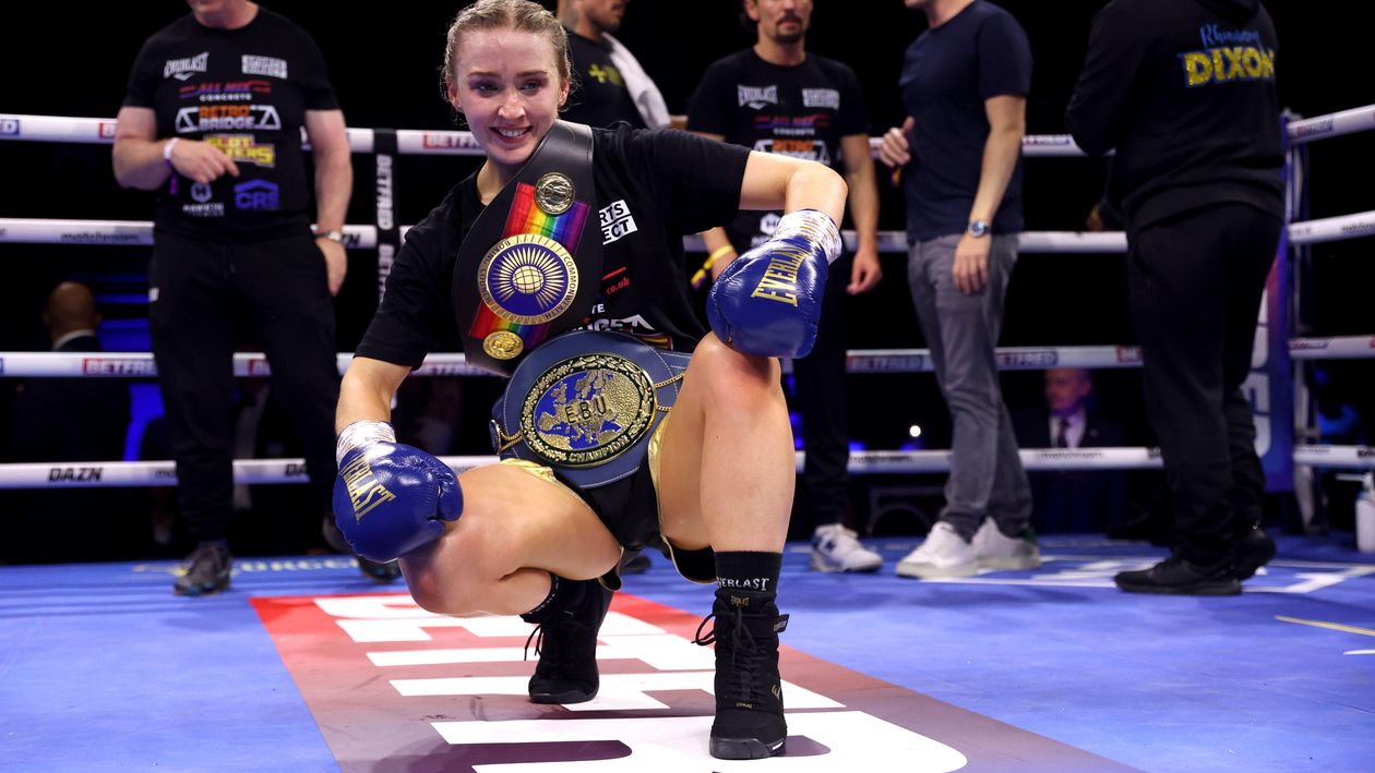 Boxing betting tips: Rhiannon Dixon v Terri Harper on DAZN
