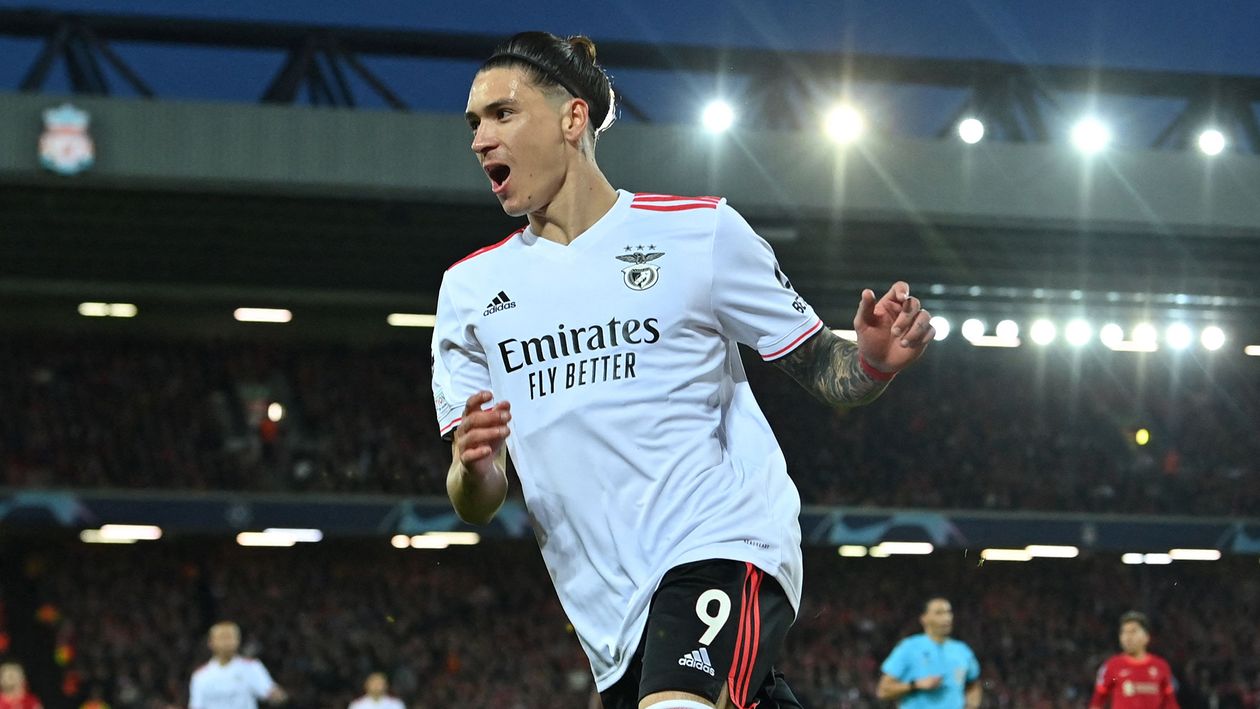Liverpool complete signing of striker Darwin Nunez from Benfica