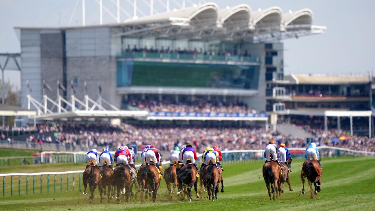 Newmarket Friday previews