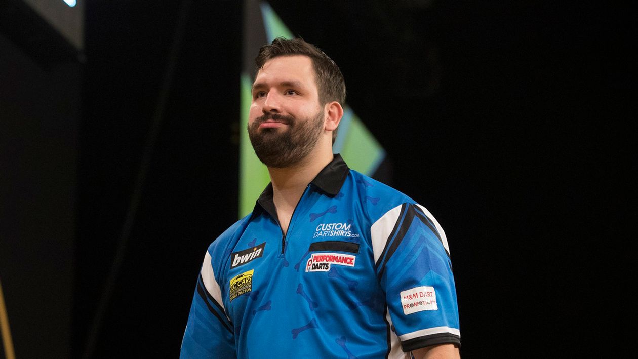 BDO World Darts Championships results: Adam Smith-Neale plays on ...