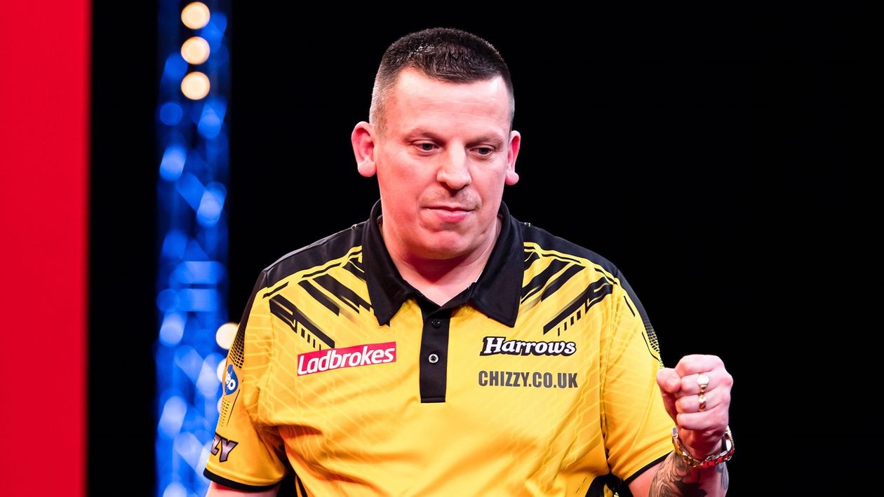 Darts results: Dave Chisnall, Rob Cross and Dave Chisnall among winners ...