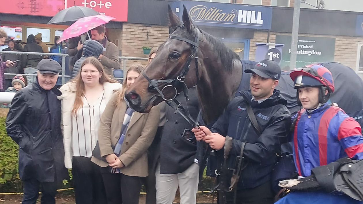 Live racing blog recap: Trackside Live updates from Sky Bet ...