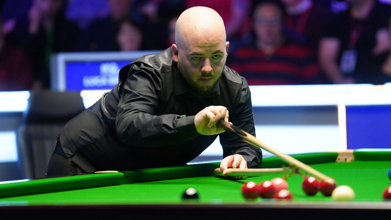Snooker results: Luca Brecel beats Yuan Sijun 6-4 at UK Championship ...