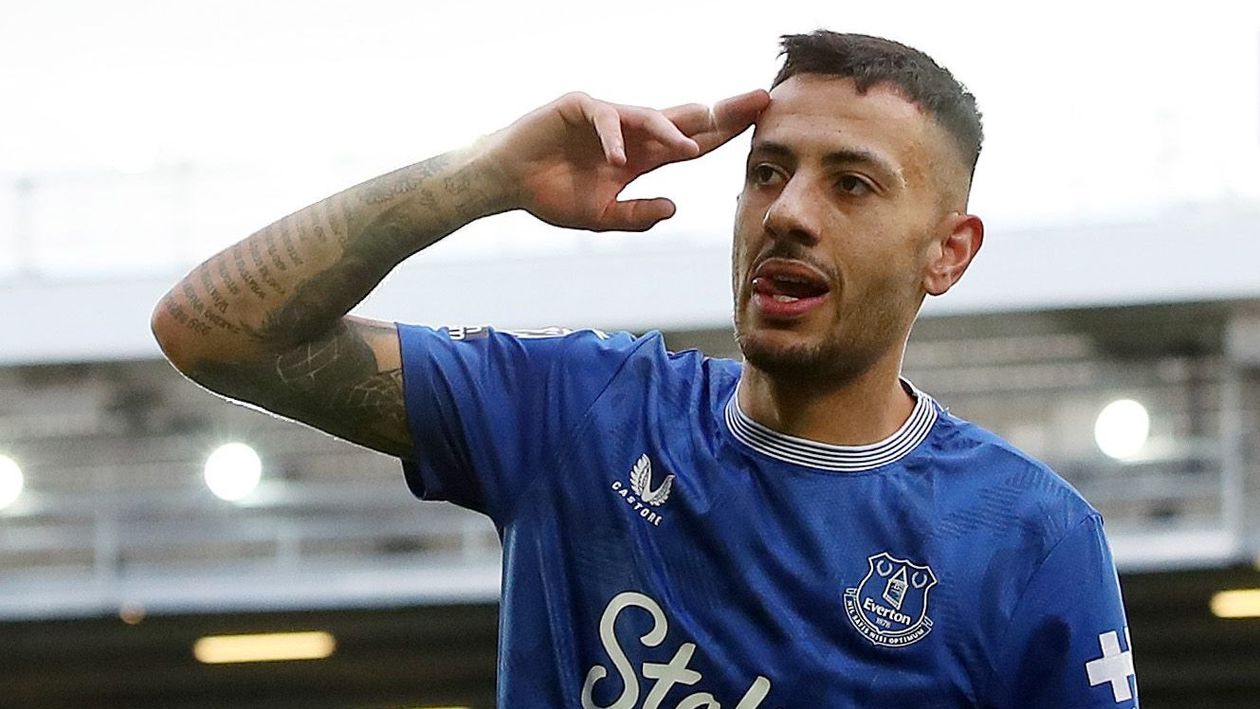 Dwight McNeil: Analysing the rise and rise of a very special Everton talent