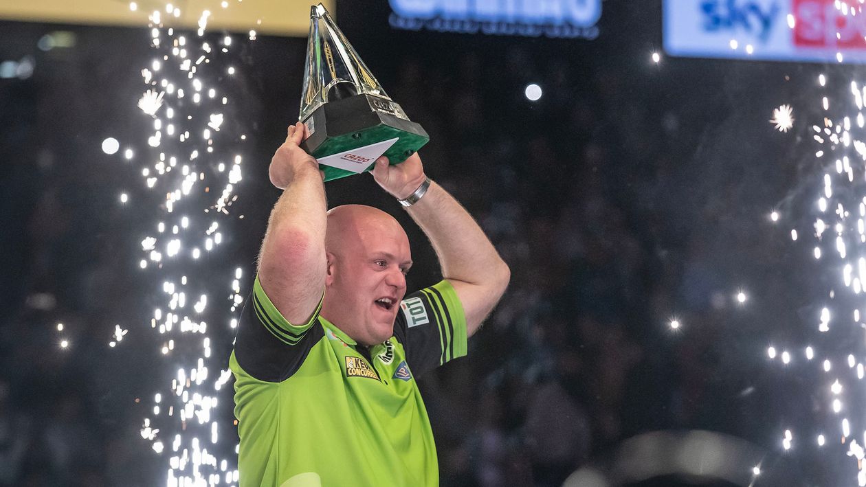 Darts results: Michael van Gerwen wins a record-breaking seventh Premier League Darts title