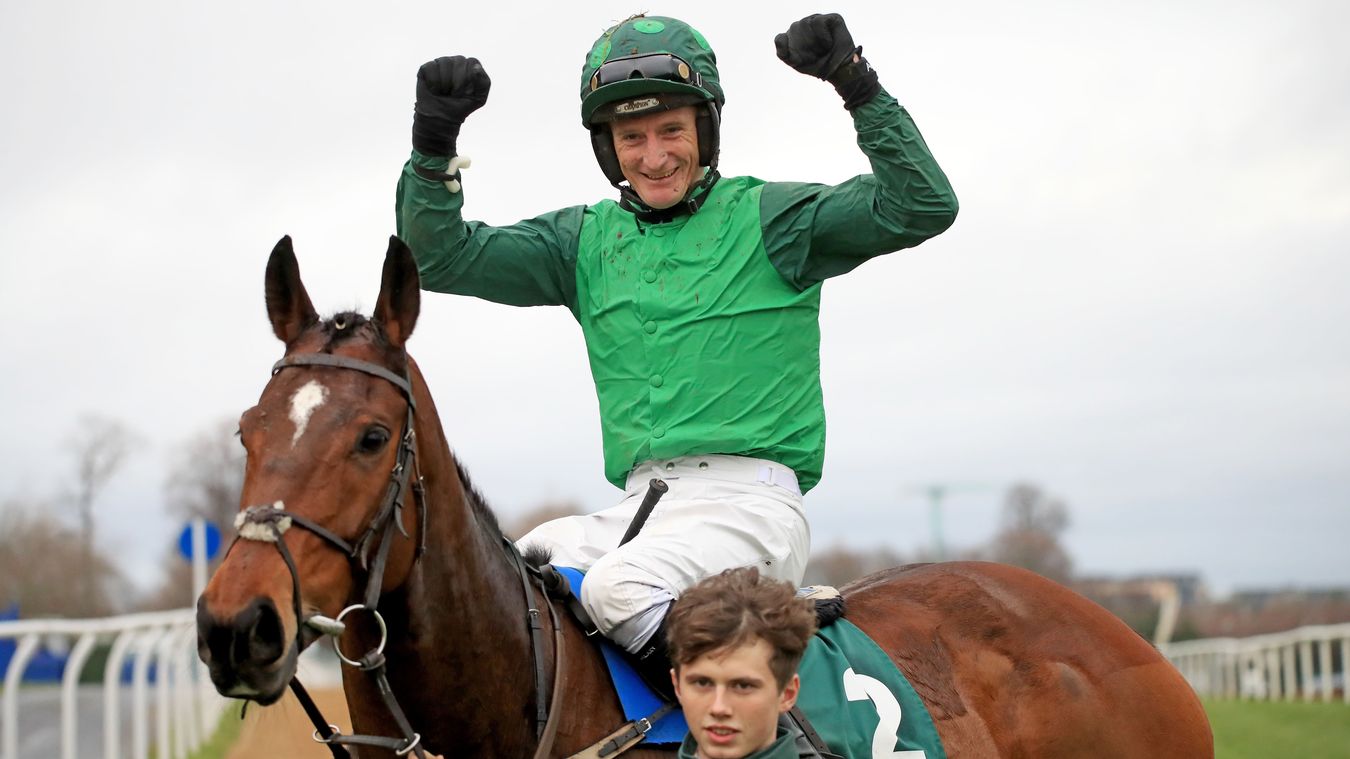 Daryl Jacob visits some of the Simon Munir & Isaac Souede team in Ireland