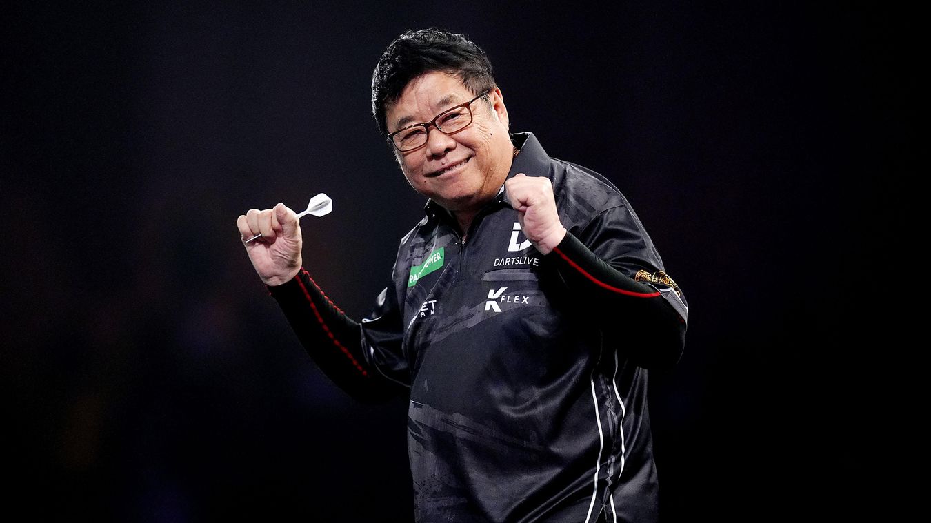 Darts results: Paul Lim becomes the oldest player to win a match at a ...