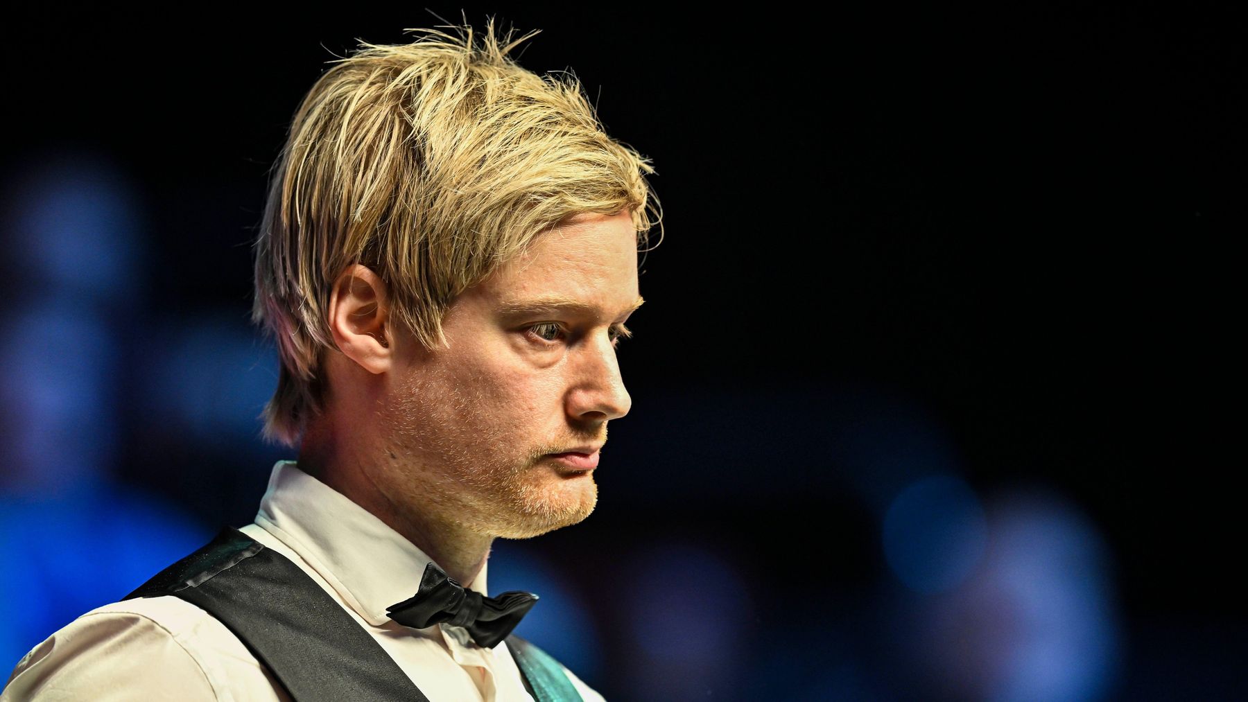 Neil Robertson beats Ronnie O'Sullivan 10-9 in final of Saudi Arabia ...