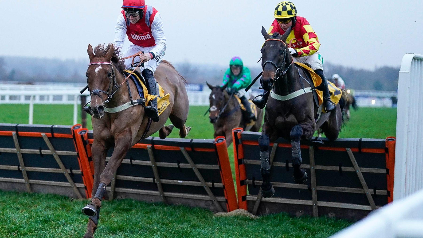 Latest news on Max McNeill owned horses including Threeunderthrufive ...