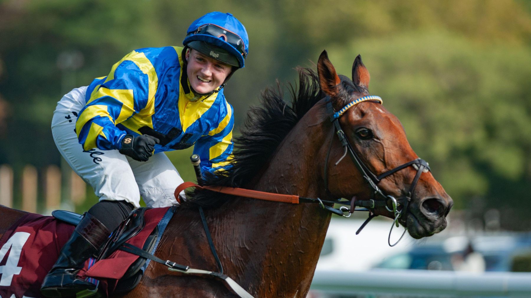 Asal keshavarz pornstar beautiful flowing hair, very pretty