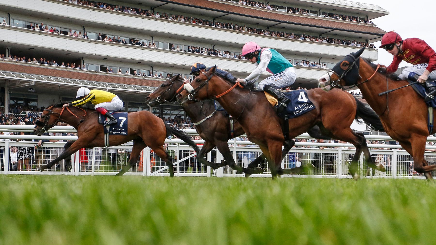 Horse Racing Tips Today: Timeform highlights and ratings for Saturday's ...