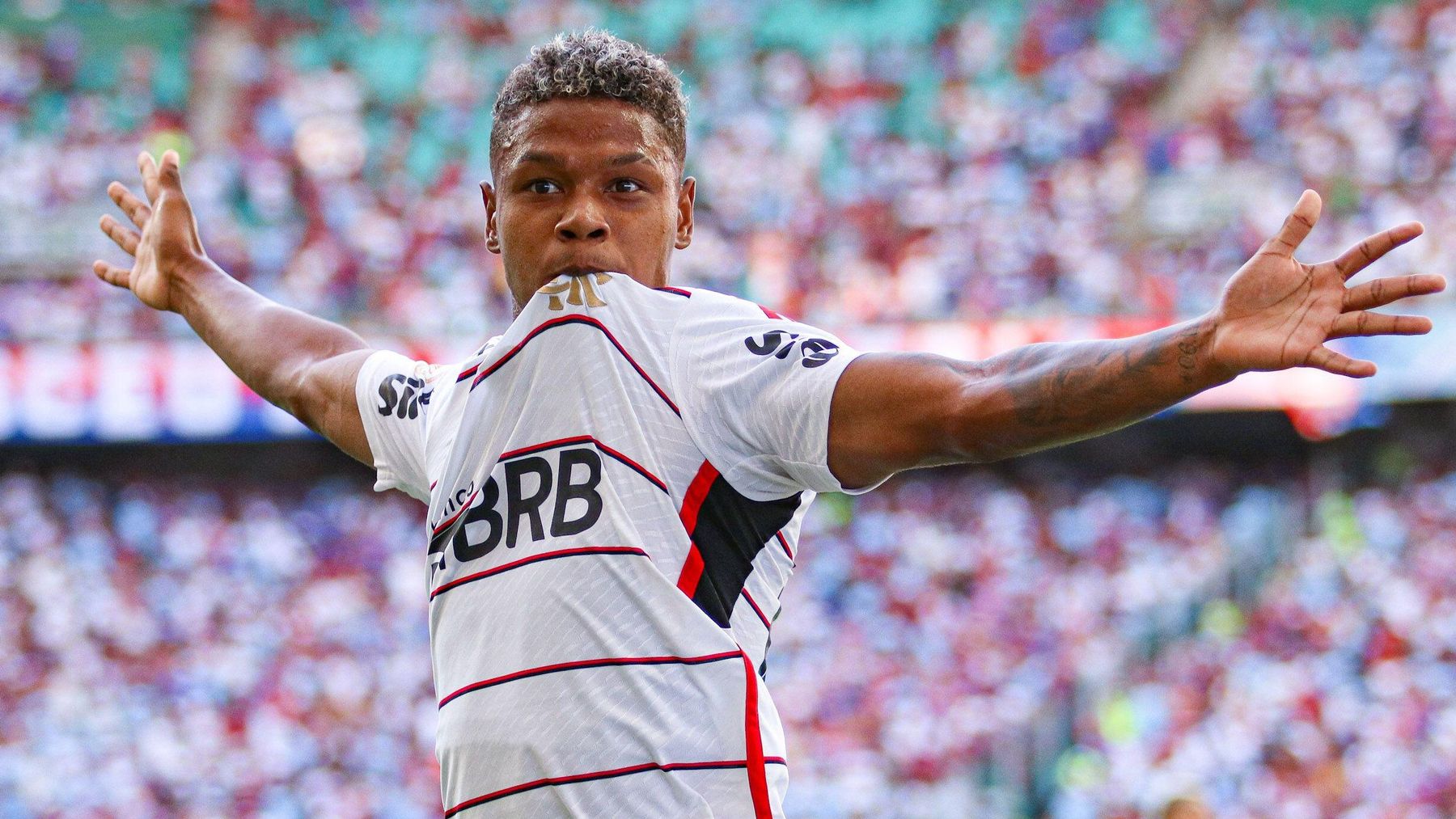 Crystal Palace sign Brazilian teenager Matheus Franca on five-year deal