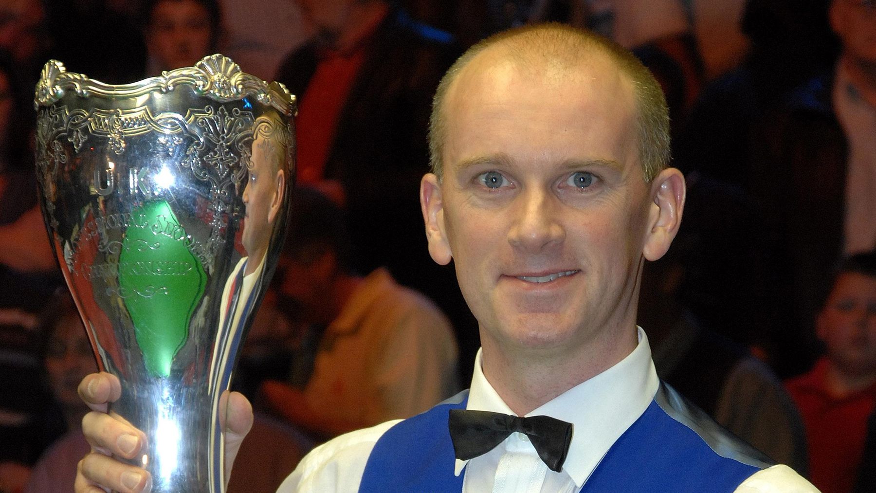 Former world snooker champion Peter Ebdon retires after 29 years on the ...