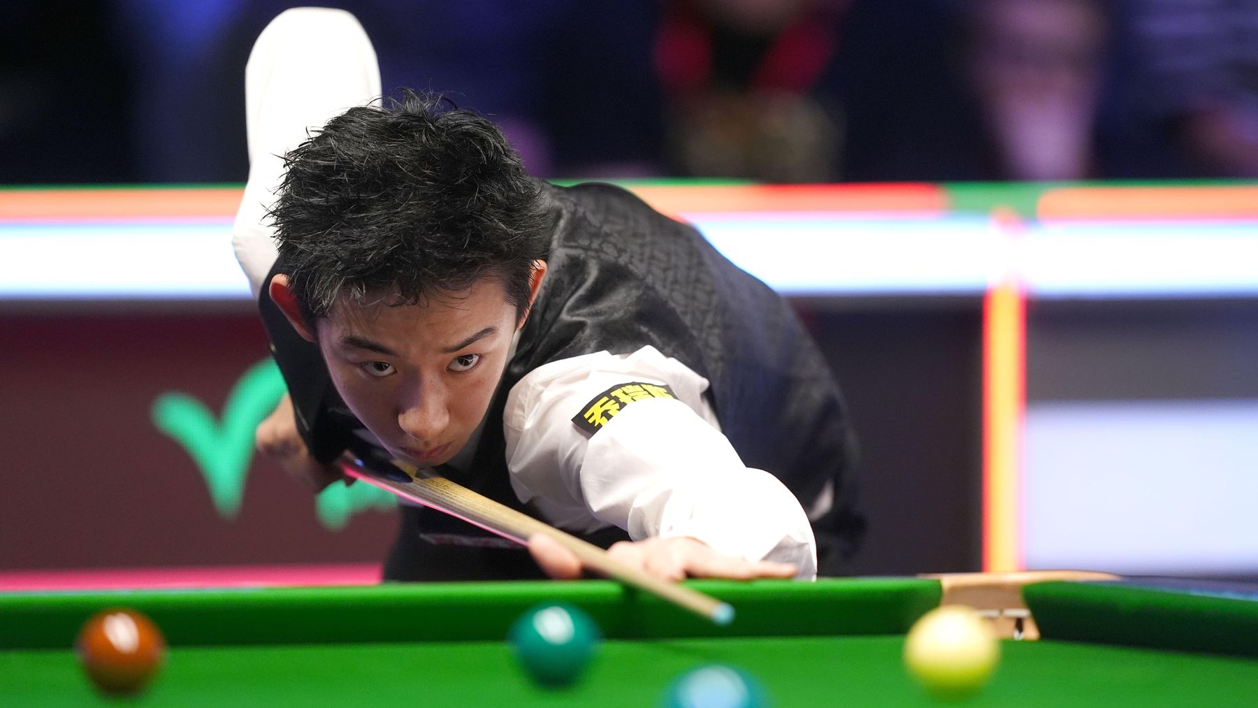 Snooker results: Wu Yize beats John Higgins 10-6 in International ...