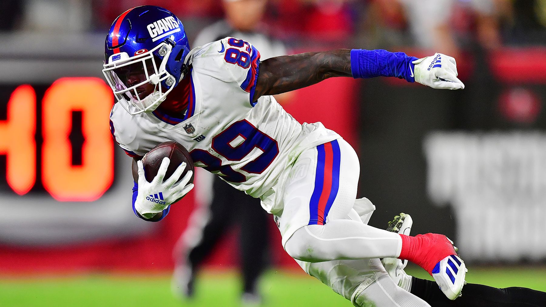 Chiefs add another weapon with Kadarius Toney trade