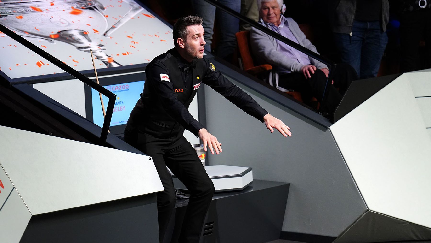 Watch Mark Selby make the first 147 break in a World Snooker ...