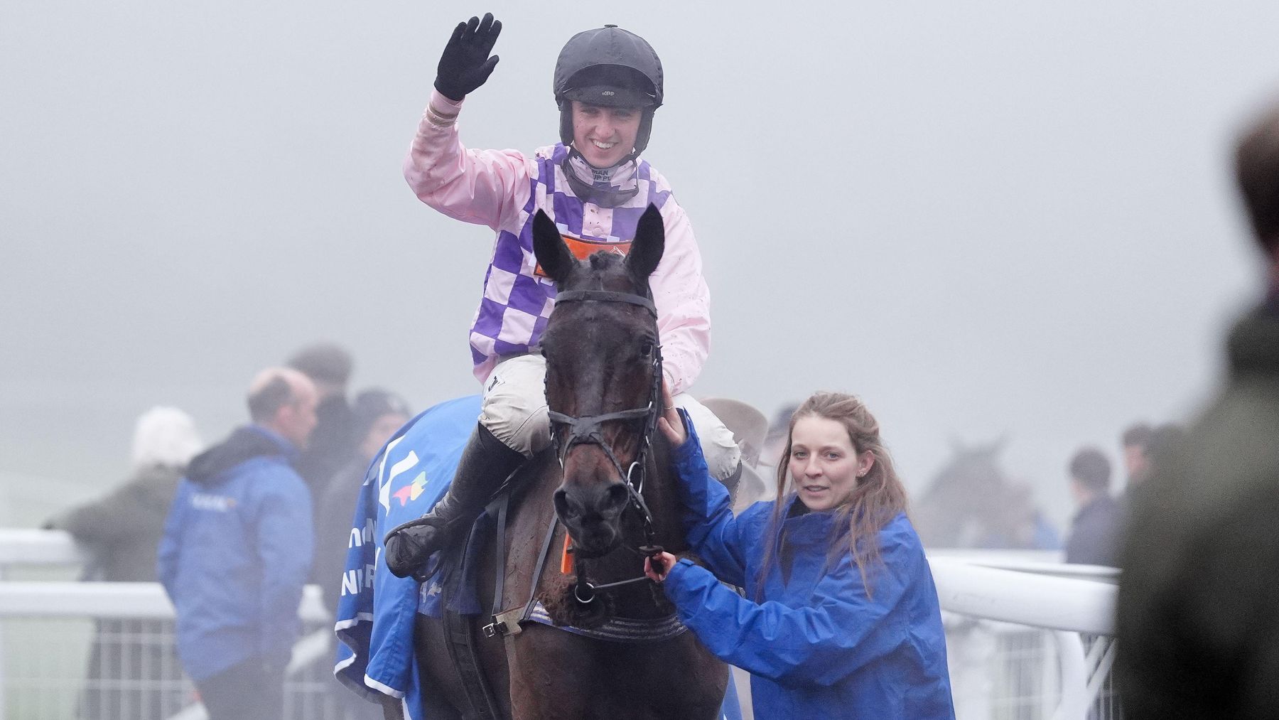 Val Dancer wins the Welsh Grand National at Chepstow | report and replay