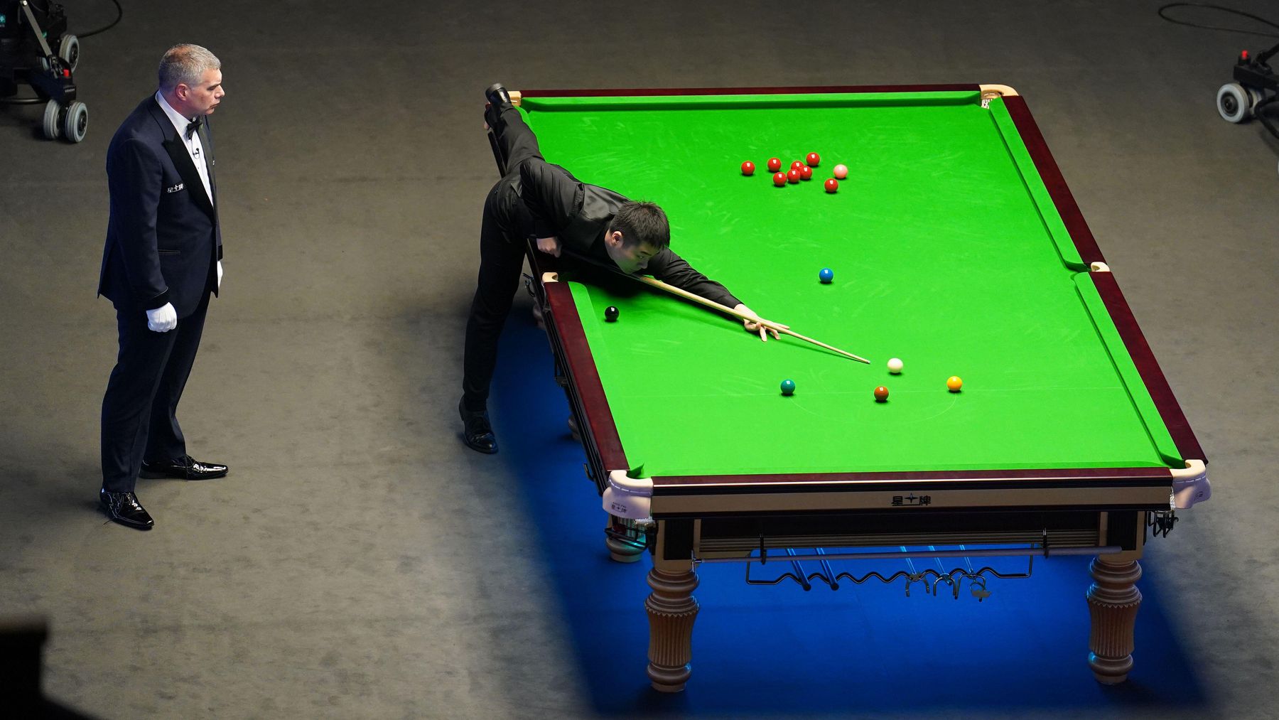 Neal Foulds pays tribute to snooker great Ronnie O'Sullivan after his ...