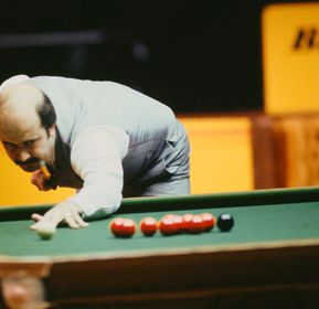Willie Thorne obituary: Troubled snooker star who became one of the ...