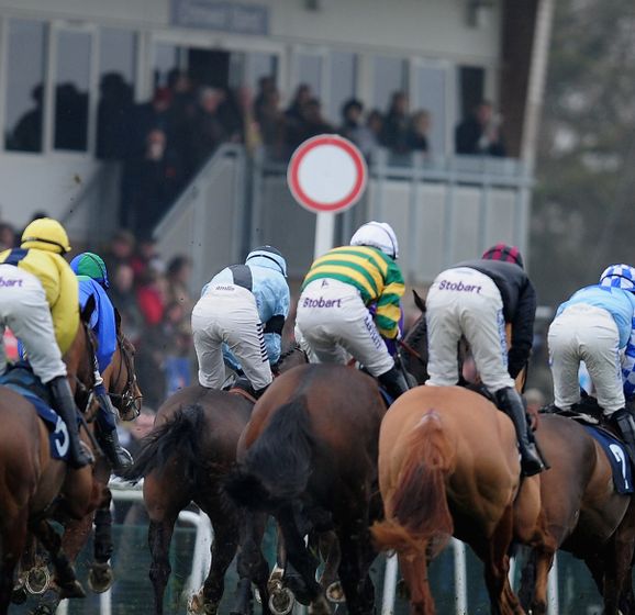 All today's non-runners and going reports