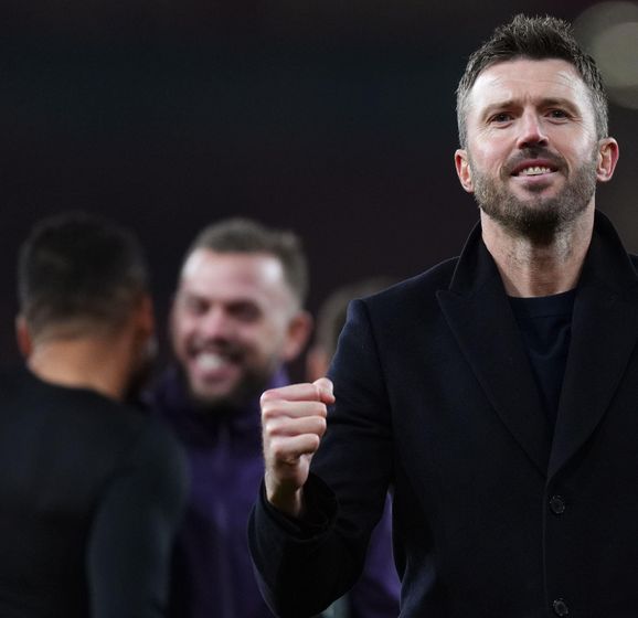 Manchester United: Michael Carrick signs two-year contract as manager