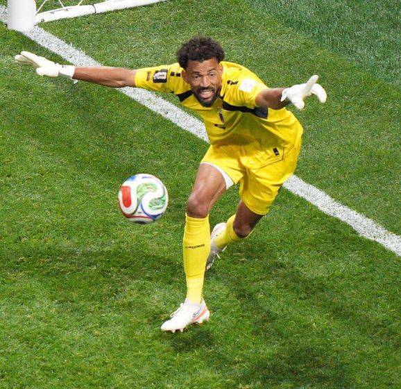 Minnows Cape Verde hold Spain to goalless draw on World Cup debut