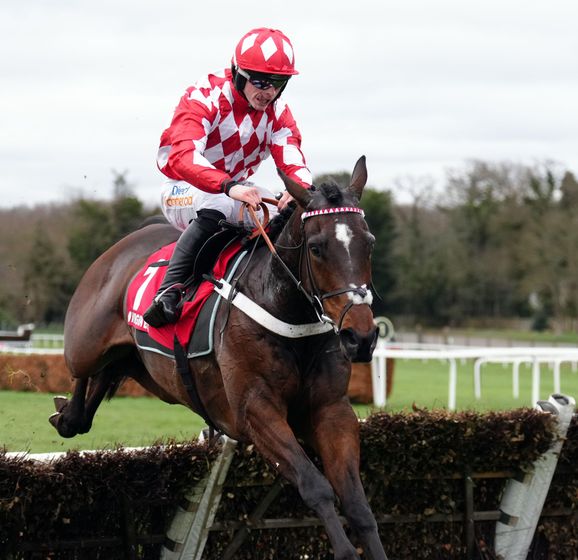 Jingko all the way for birthday boy Nicky Henderson at Uttoxeter