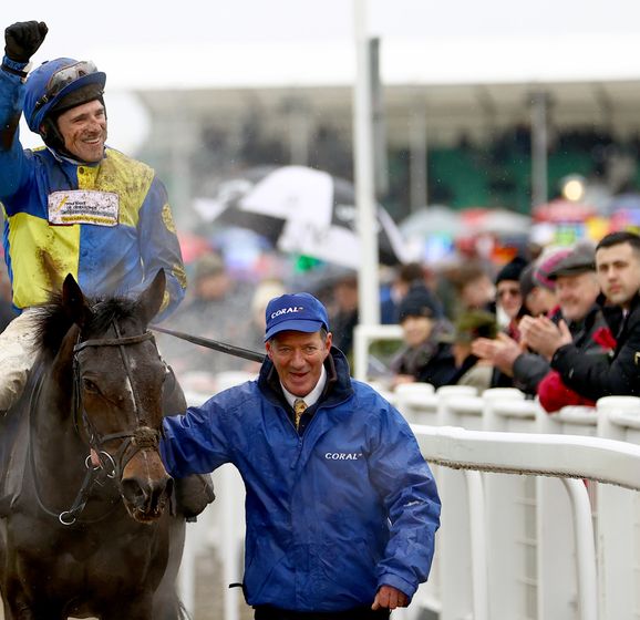 Langer Dan showing 'glimmers' on the gallops ahead of 2025 Cheltenham ...