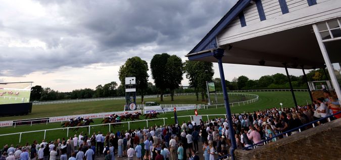 Four things to know about jumps racing at Windsor