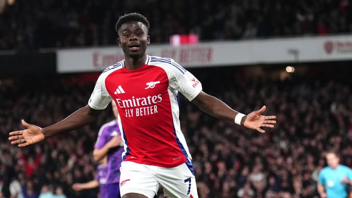 Arsenal 2-1 Fulham: Bukayo Saka scores on his return from injury