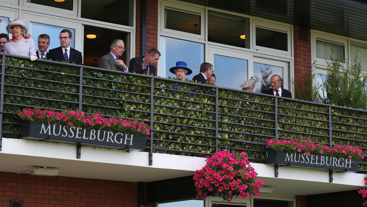 Simon Holt preview and tips for Saturday racing