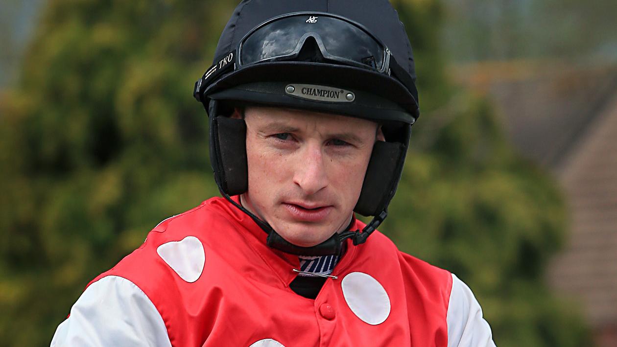 Simon Holt preview and tips for Saturday's racing